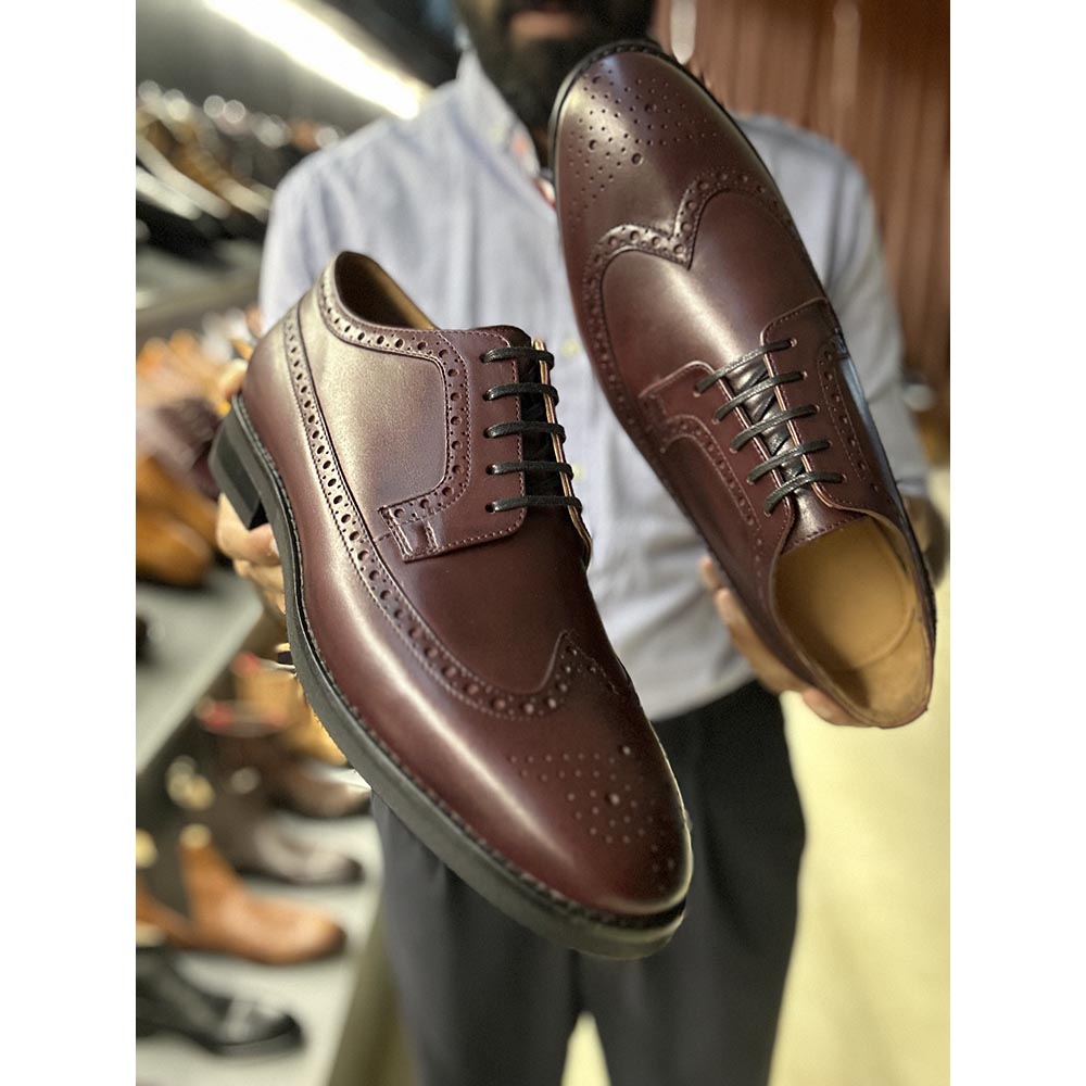 Burgundy Classic Longwing Brogue With Extralight Sole – FELLMONGER